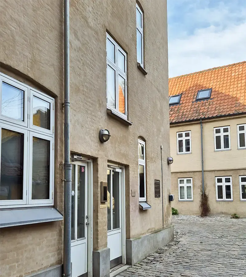 Plug and Play dørtelefonanlæg til Aarhus kollegie | Scantron A/S